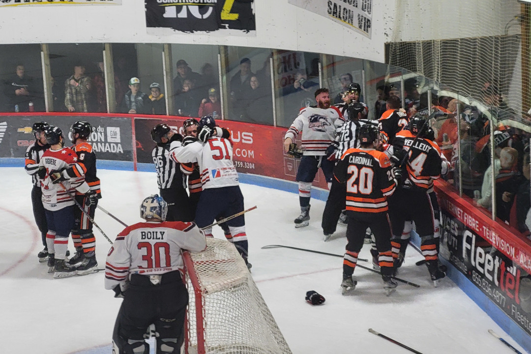 Hockey senior AAA : la Chambre HC éliminée. - CFNJ